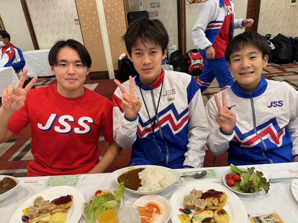 グラチャン！ | JSSスイミングスクール伊都